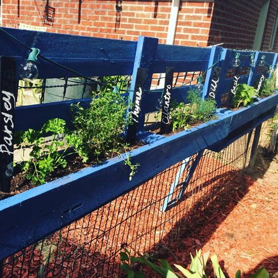 31 Best DIY Garden Pallet Projects