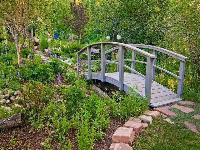 55 Backyard Bridge Ideas: Tranquil Perspective for Your Landscape