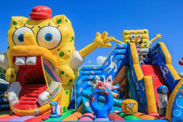 62 of the Best Backyard Entertainment Ideas Perfect for Summer