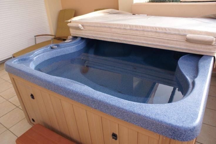 Spa VS Hot Tub: Which to Choose?