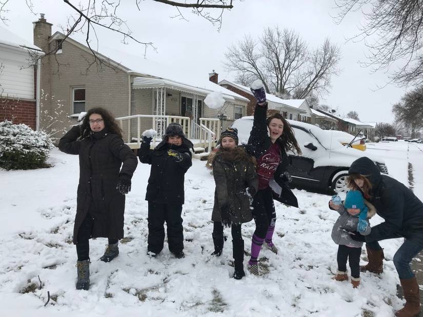 15 of the Best Outdoor Snow Games for Kids