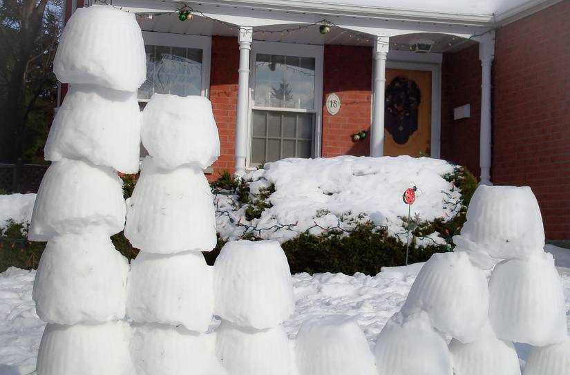 How to Build an Epic Snow Fort: 5 Pro-Tips for Optimum Construction