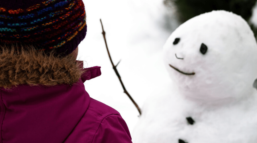 How to Make the Best Snowman Your Neighbors Have Ever Seen