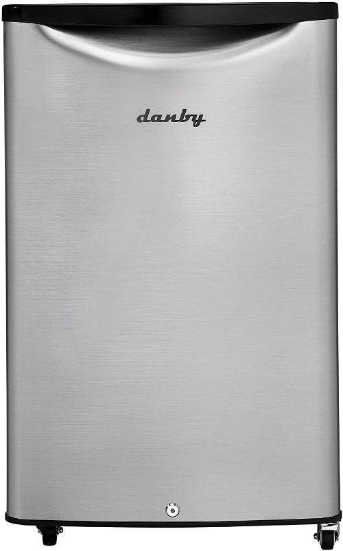 The Best Outdoor Refrigerator for Your Patio or Outdoor Kitchen