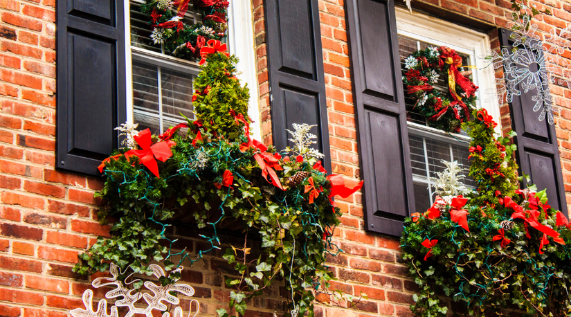 61 of the Most Unique Outdoor Christmas Tree Ideas