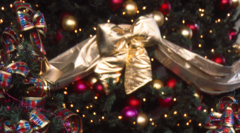 60 Christmas Ribbon Decoration Ideas