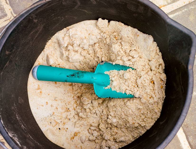 4 Reasons to Use Sand on Your Lawn