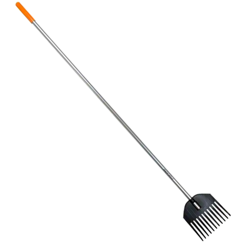 The Best Rake for Leaves - Reviews And Buyers Guide