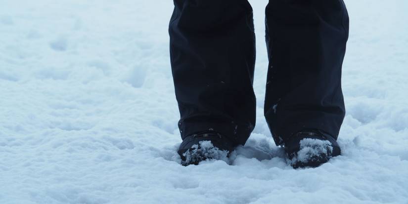 9 Genius Hacks to Tackle Driveway Snow Removal