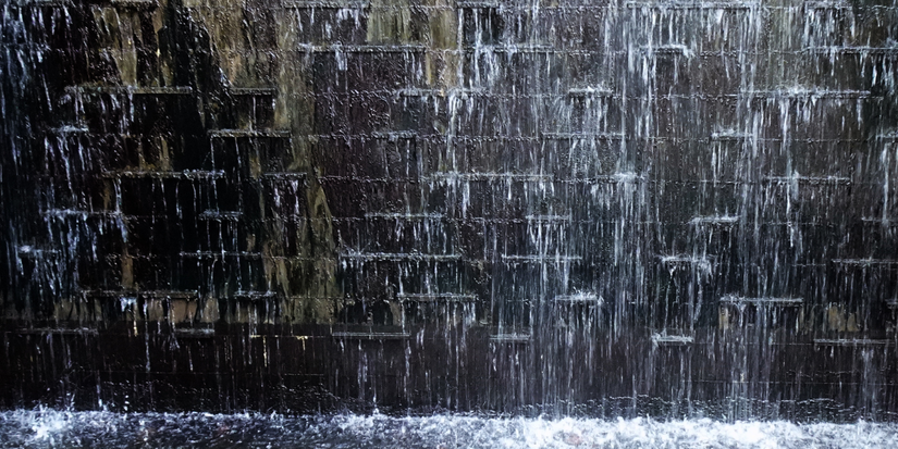 Using Water Walls to Bring Elegance to Your Landscape