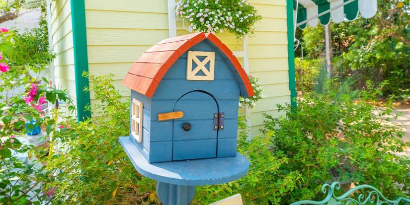 Get Creative and Design a Cute DIY Mailbox