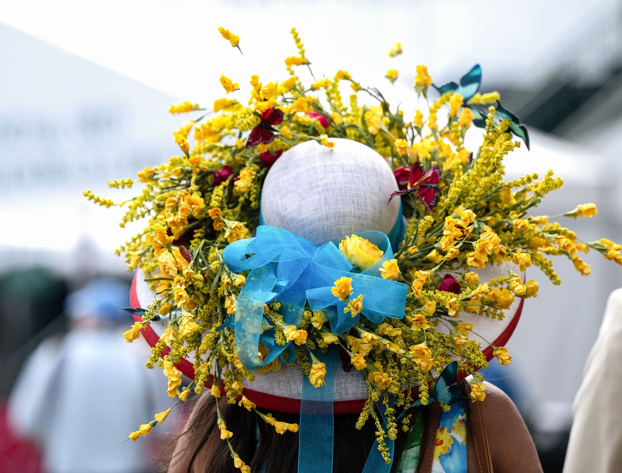 9 DIY Derby Hat Ideas with Flowers