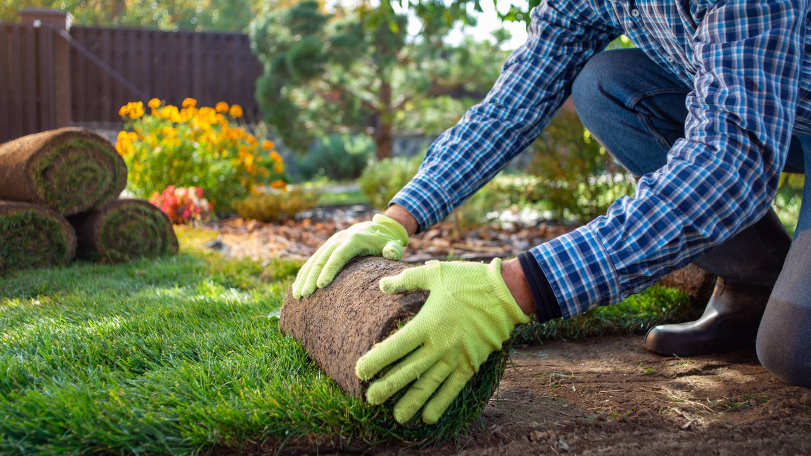 May Is the Perfect Time to Install Grass Turf for Your Dream Lawn