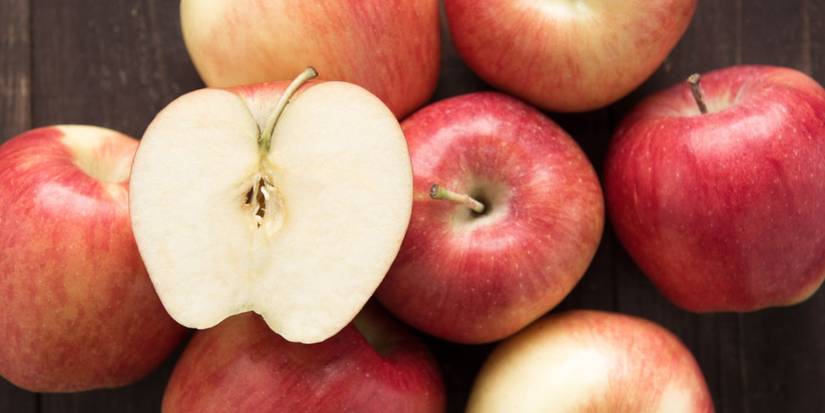 Top Apple Varieties for Rich and Flavorful Hot Cider