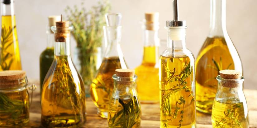 How to Make Herb-Infused Oils: A Complete Guide