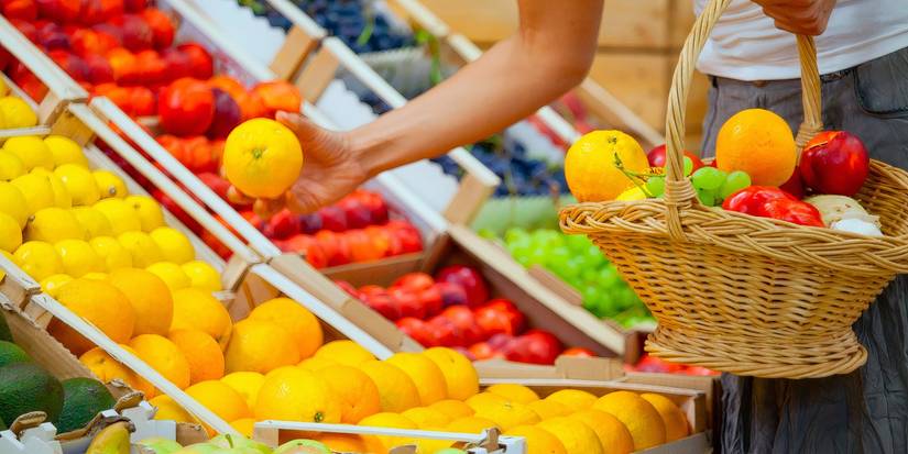 How Misting Keeps Fruits and Vegetables Fresher in Grocery Stores