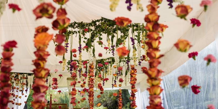 The Wedding Flower Trends That Will Make Your Day Unforgettable