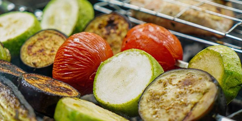 From Garden to Grill: 6 Easy BBQ Tailgate Recipes Packed with Flavor