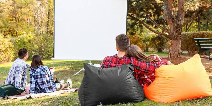 How to Set Up a Magical Outdoor Movie Theater at Home