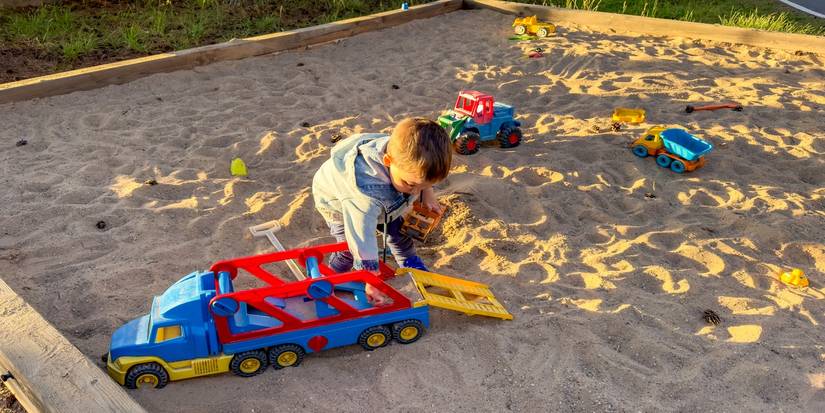 Build a Fun and Safe Sand Pit For Kids