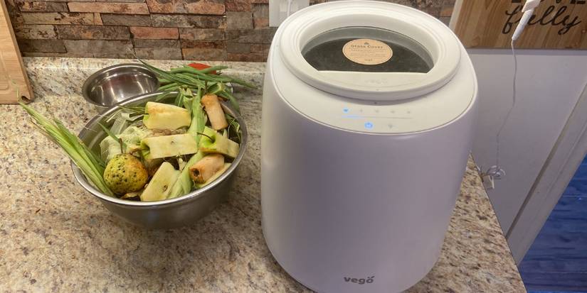 Garden Trends: The Counter Composter