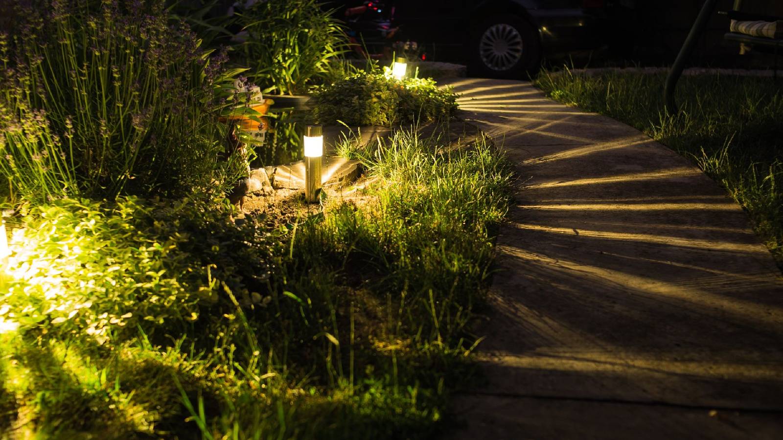 A Guide to LED, Halogen, and Solar Lighting