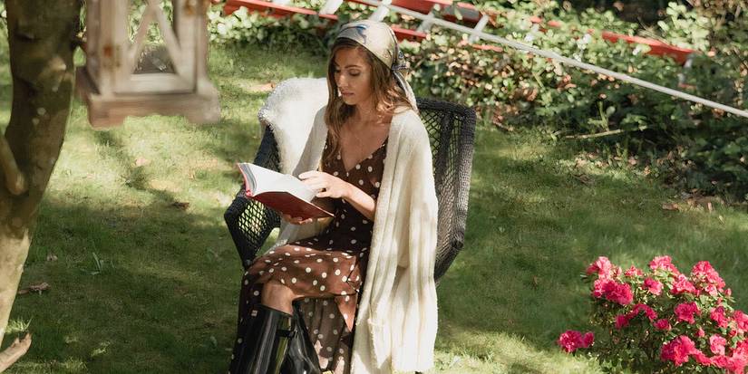 6 Ways to Build a Cozy Reading Nook in Your Garden
