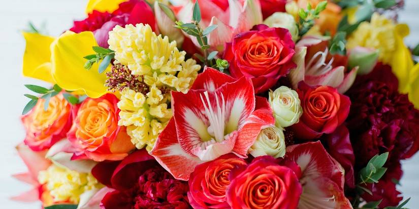 Fall Wedding Flowers: Use 5 November Flower Choices in Your Decor