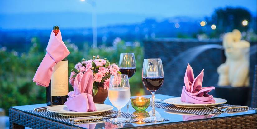 Transform Your Yard Into a Romantic Backyard Restaurant