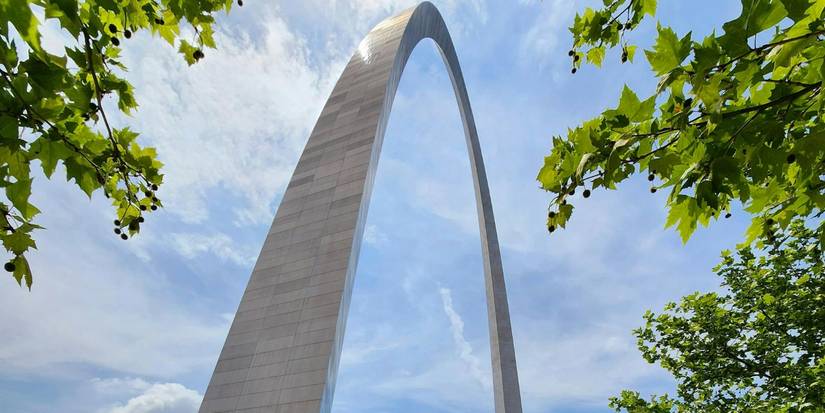 Backyard Design Ideas That Echo the World’s Most Iconic Monuments