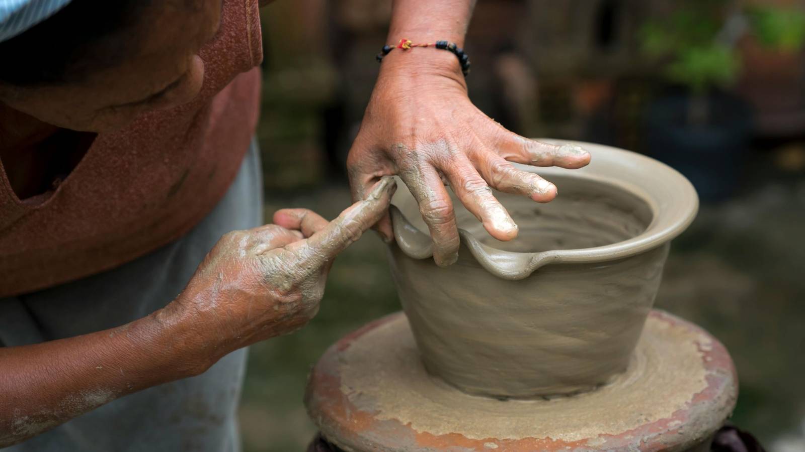 Backyard Pottery Studio Design Tips and Ideas