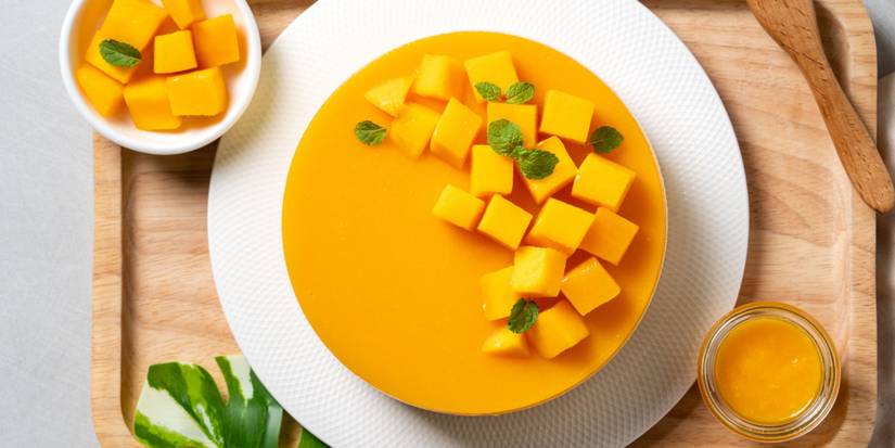 Cheesecake’s Best Dressed: Top It with These 7 Summer Fruits