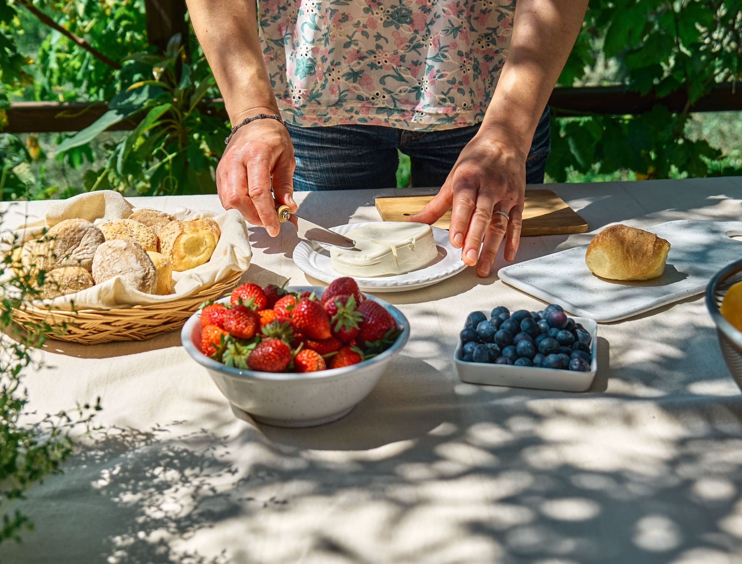 Grow Five Delicious Plants For the Perfect Garden Brunch Table