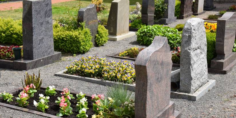 Philadelphia’s Victorian Grave Gardens: Honoring Loved Ones with Flowers