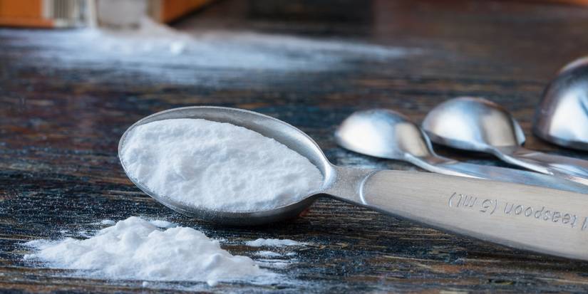 Use Baking Soda to Remove Oil Stains