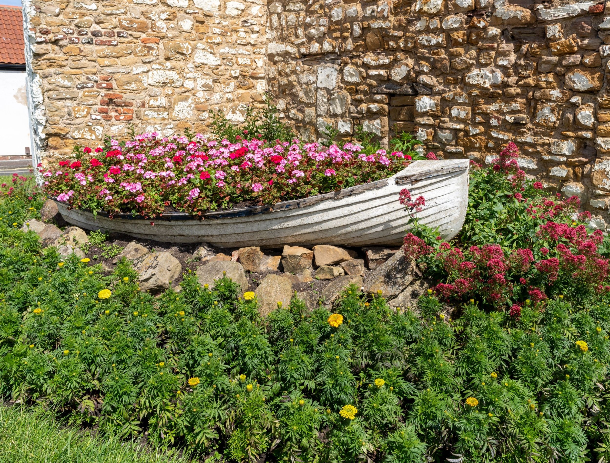 1920s Landscaping Trends: Bringing Classic Designs Back