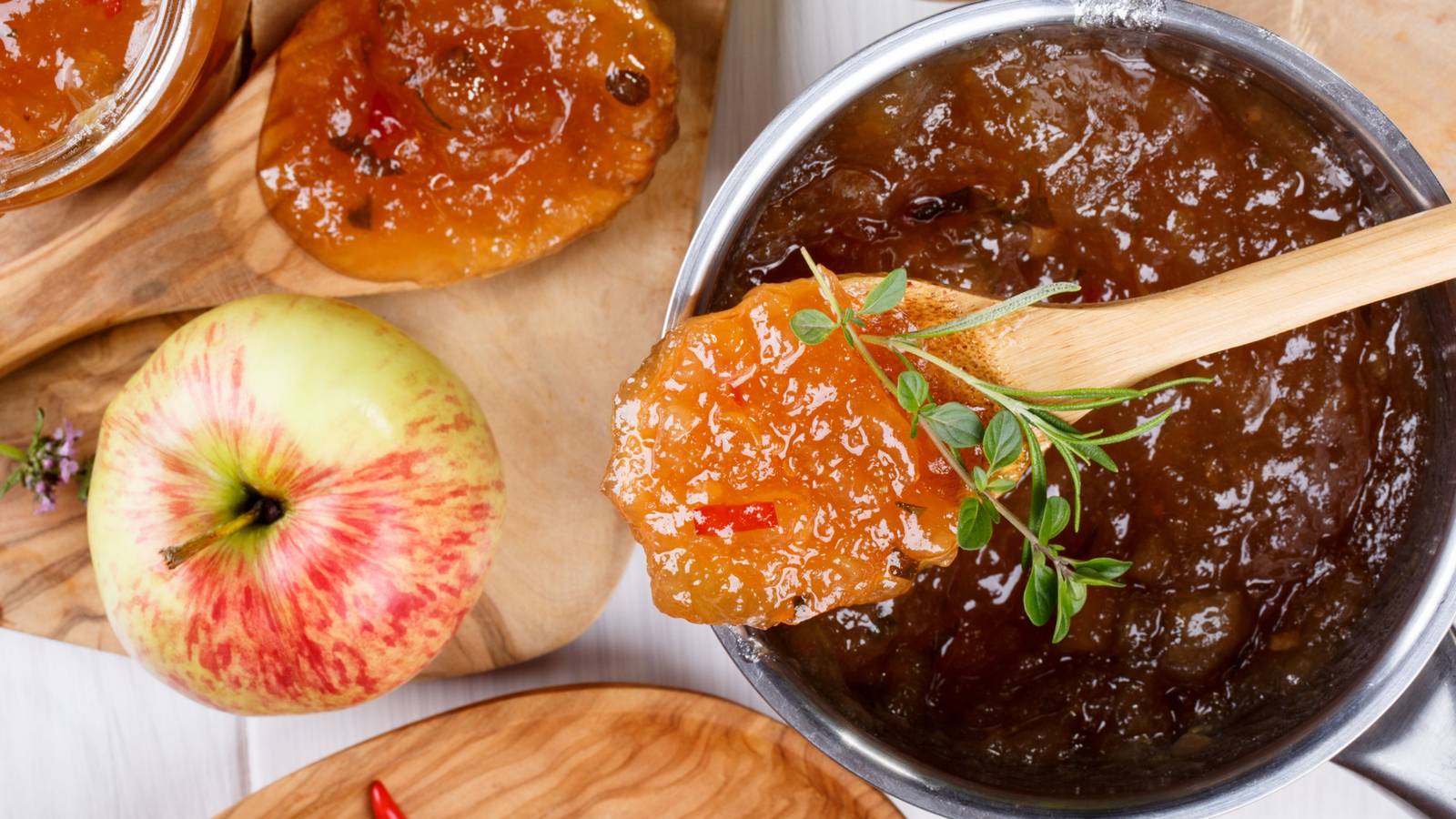 Cranberry Sauce Makeover: 5 Festive Replacements That Steal the Show